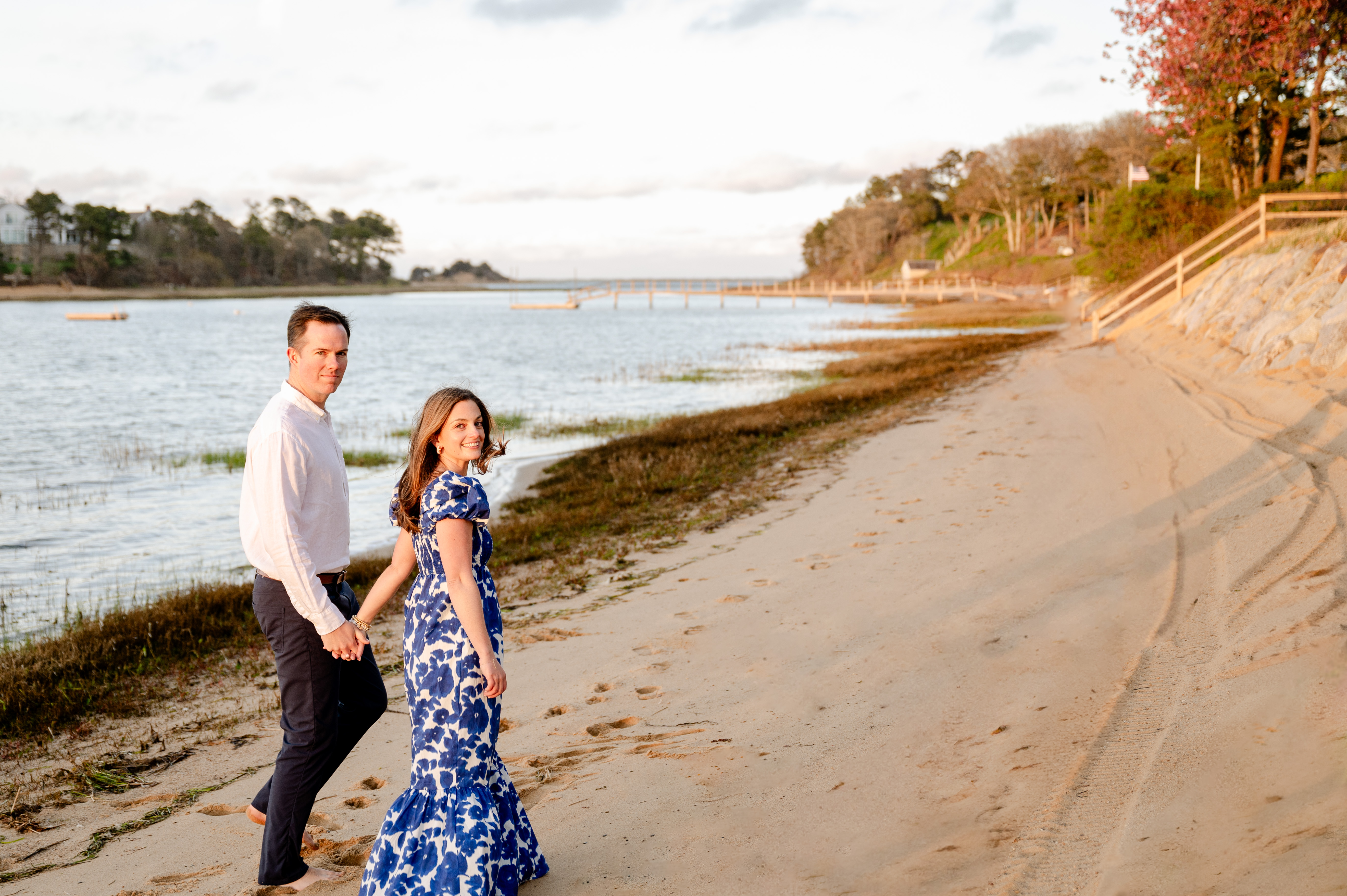 A Cape Cod Engagement Session in Chatham | Anna Solo Photography